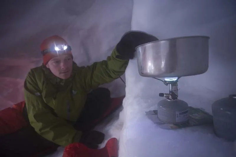 Mountain photography: Extreme conditions - cold, storms
