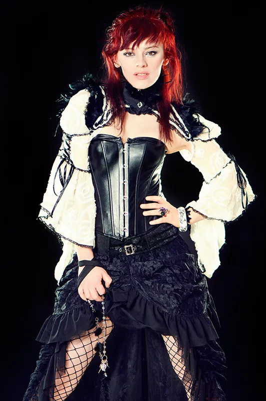 Professional model photography: skillfully lighting models