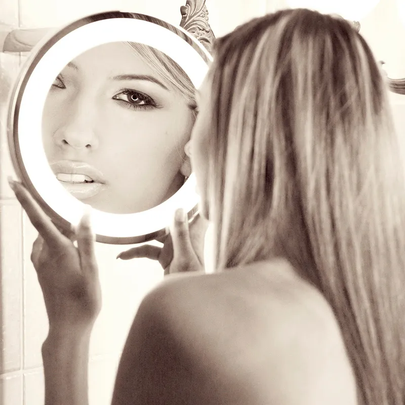 Professionelle Modelfotografie: Zusammenarbeit im Team